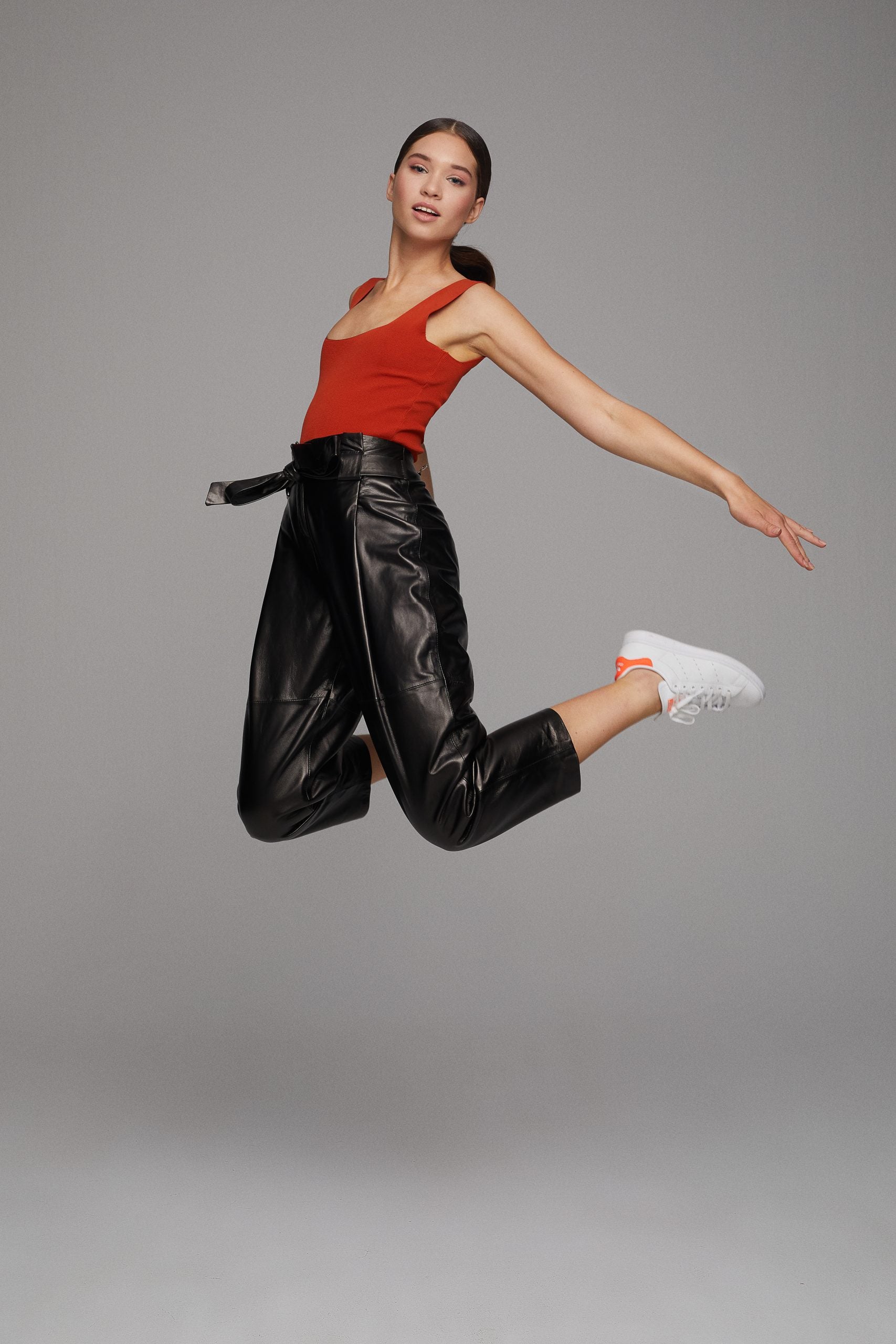 High-WaistedCarrotLeatherPants_Black2.jpg?v=1746788207